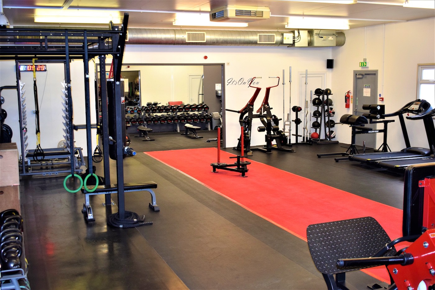Gym in Hook | Arena Fit